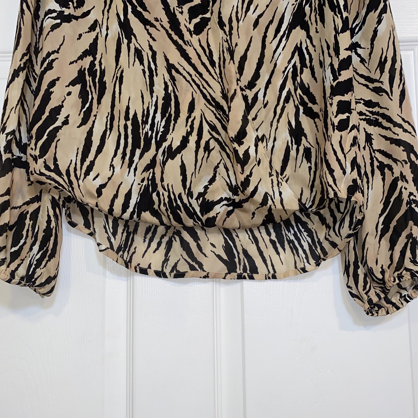 Womens Chelsea Flower sheer animal print blouse size … - Gem