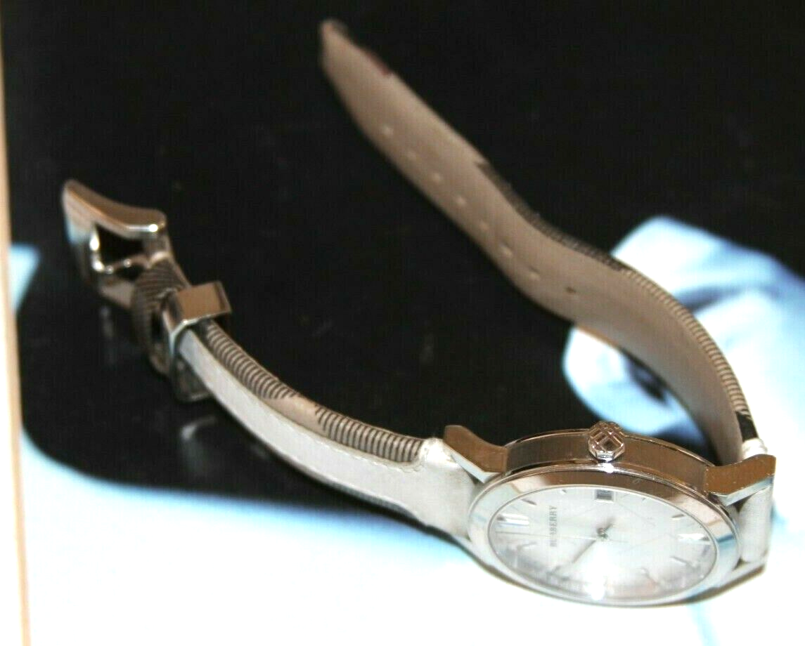 Burberry BU9019 Women's White Sun-Ray Dial Check Watch #107 | eBay