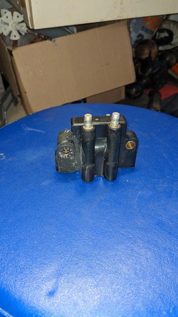 Johnson Evinrude 584451 Ignition Coil 0584451 Fits 9.9 & 10hp 4 Stroke ...