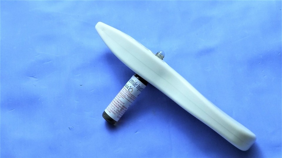 MEDICAL GLASS AMPULE CUTTER OPENER AMPULE & VIAL OPENER | eBay