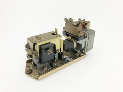 Relays - Pneumatic Timer