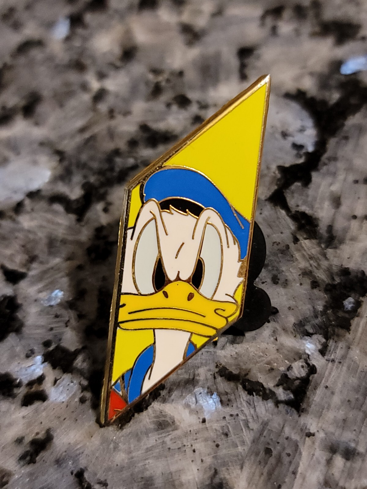 DISNEY WDW 2008 TANGRAM PIN SET MICKEY MOUSE AND FRIENDS DONALD DUCK ...