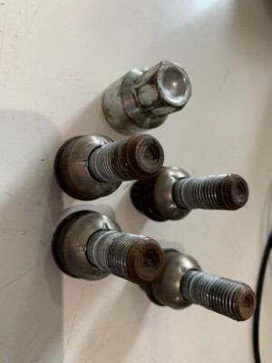PORSCHE BOXSTER 987 LOCKING WHEEL NUTS 997 Locking Wheel Nuts T20 BXR ...