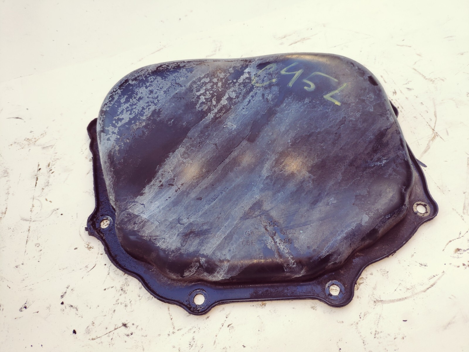 2007 AUDI A6 3.2 C6 Left Driver Side Timing Chain Cover 06E109285F C45 ...