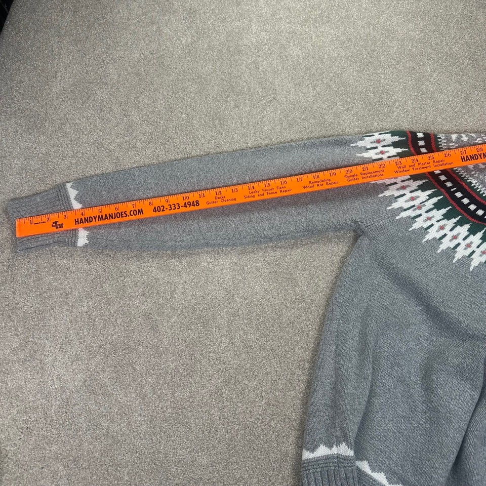 American Eagle Fair Isle Sweater Red Holiday Snowflake Pattern Women's ...