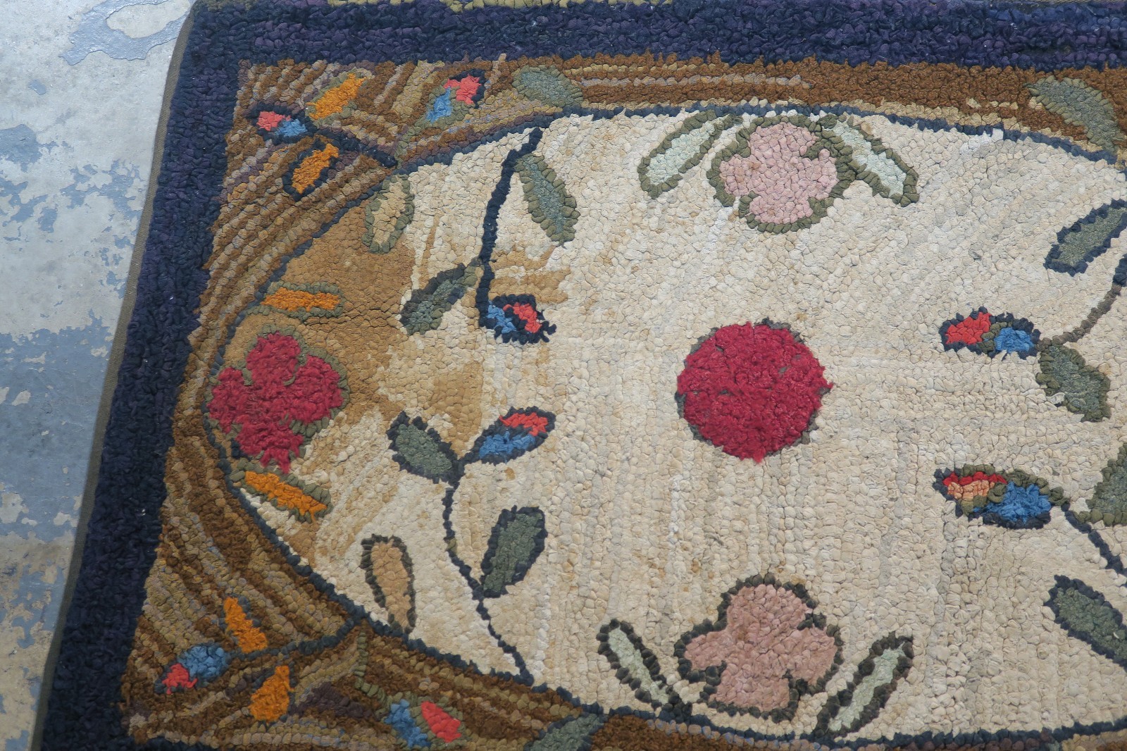 Primitive Antique American Hand Made Hooked Rug Wool on Burlap - 2'-2 x ...