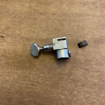 Singer Stylist 513 Sewing Machine Replacement OEM Part Needle Clamp | eBay