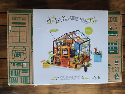 Rolife DIY Cathy's Flower House Dollhouse Miniature Greenhouse Kit ...