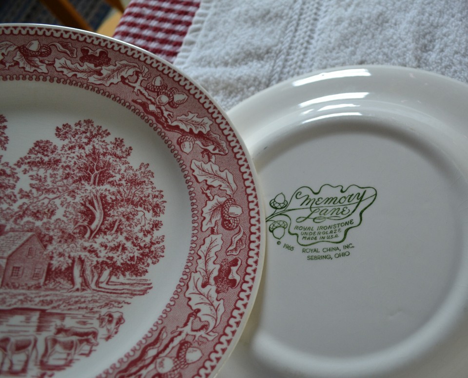 4 Vintage Royal China MEMORY LANE Transferware Pink/Red Dinner Plates ...