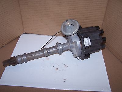 VINTAGE DELCO-REMY DISTRIBUTOR 1112166 | eBay