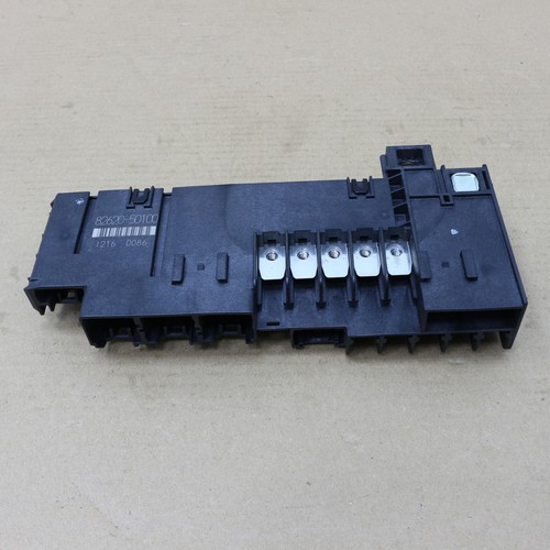 Lexus LS460 2007-2017 OEM Front Engine Fuse Fusible Link Block Relay ...