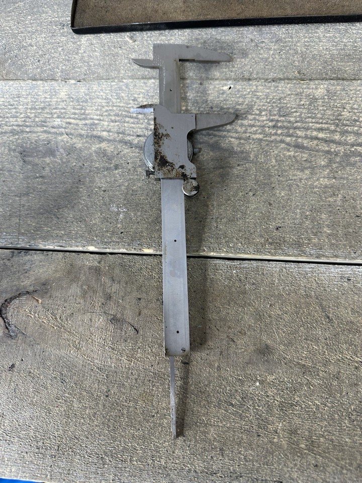 Craftsman Dial Caliper 6 Inch 40172 Hardened Stainless W/Case .001 Grad ...