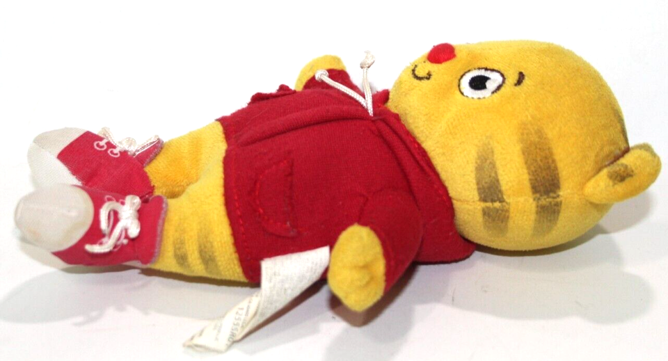 Daniel Tiger's Neighborhood Daniel Tiger Plush 8” Stuffed Animal Plush ...