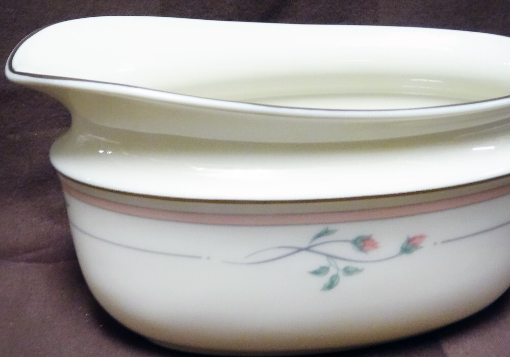 LENOX ROSE MANOR PINK Gravy Boat Only NEW NEVER USED Bone China made in ...