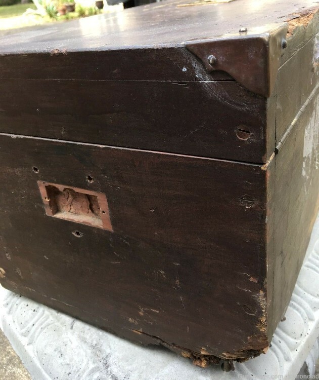 Military antique footlocker Maritime antique Wooden chest, locker ...