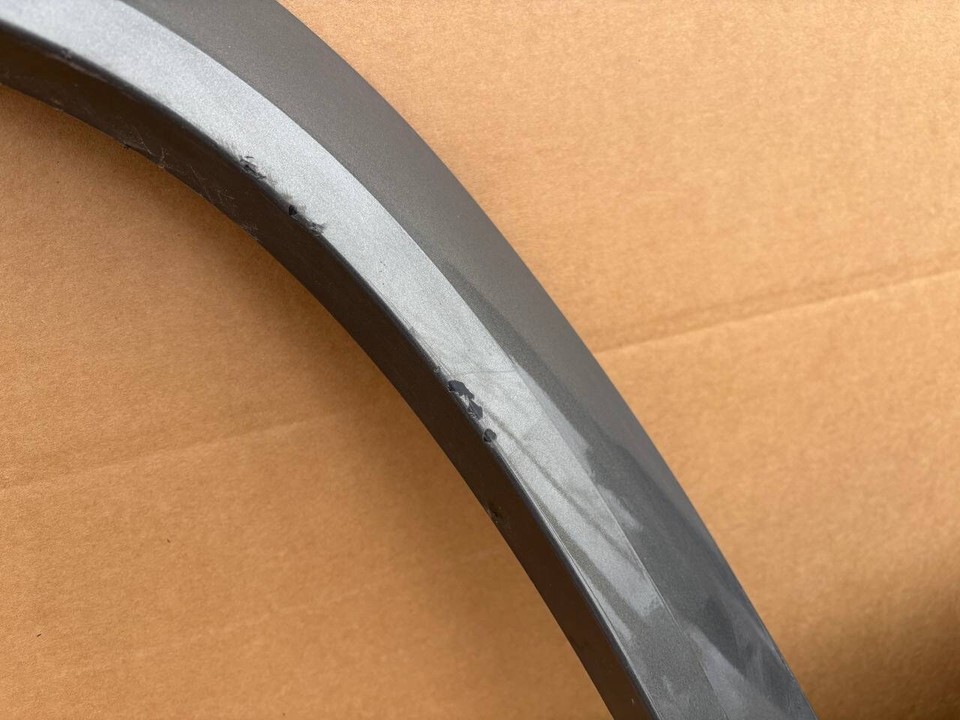 2017-2023 GMC Acadia Denali Rear Right Door Lower Molding | 84462101 ...