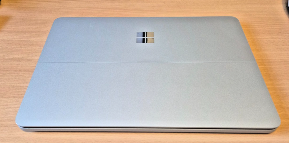 Microsoft Surface Laptop Studio (Core i7, 32GB RAM, 1TB SSD, NVIDIA ...