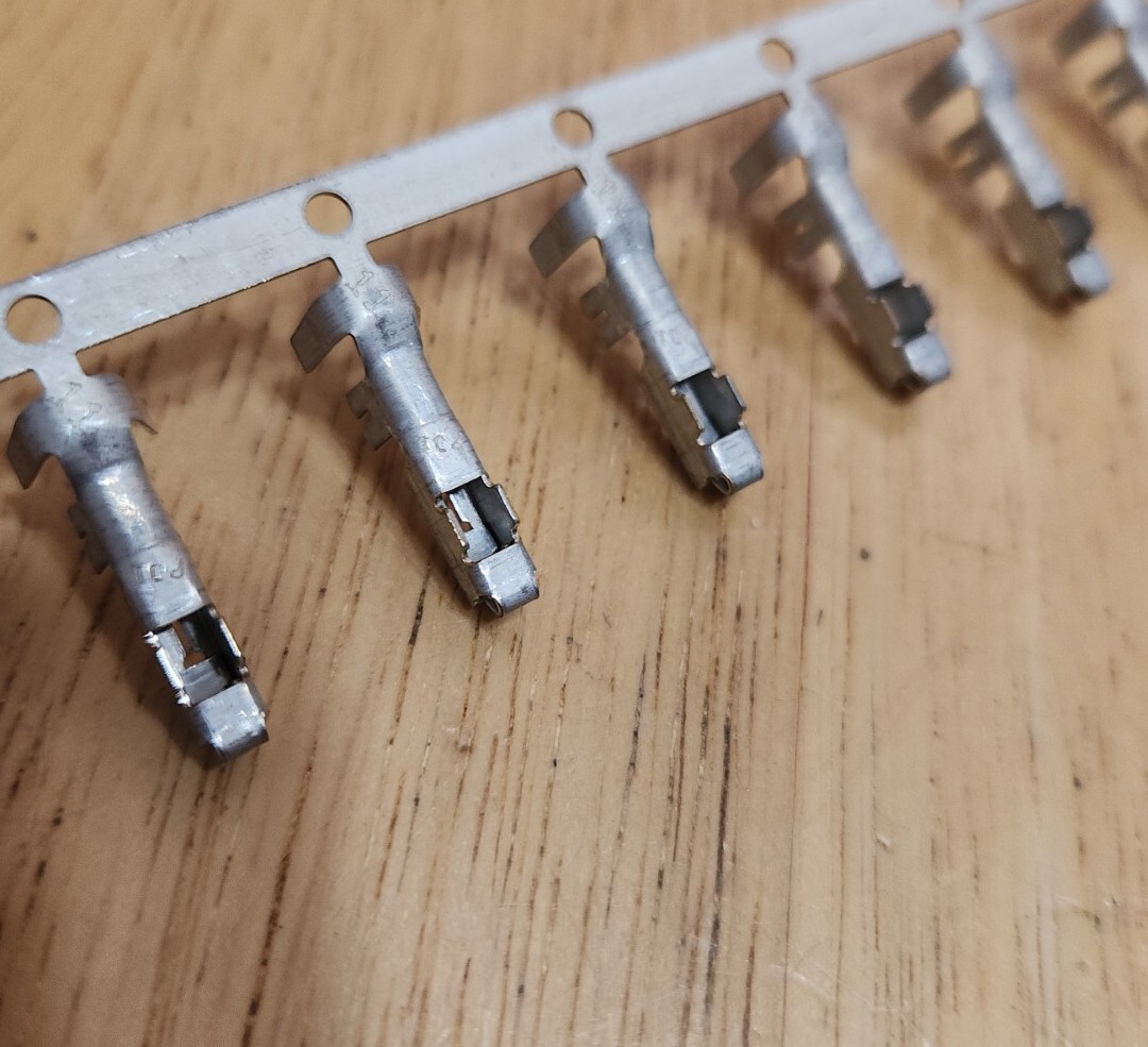 Delphi Metri-Pack 280 (50 Pcs) Unsealed Terminal 12129425 Free Ship W ...