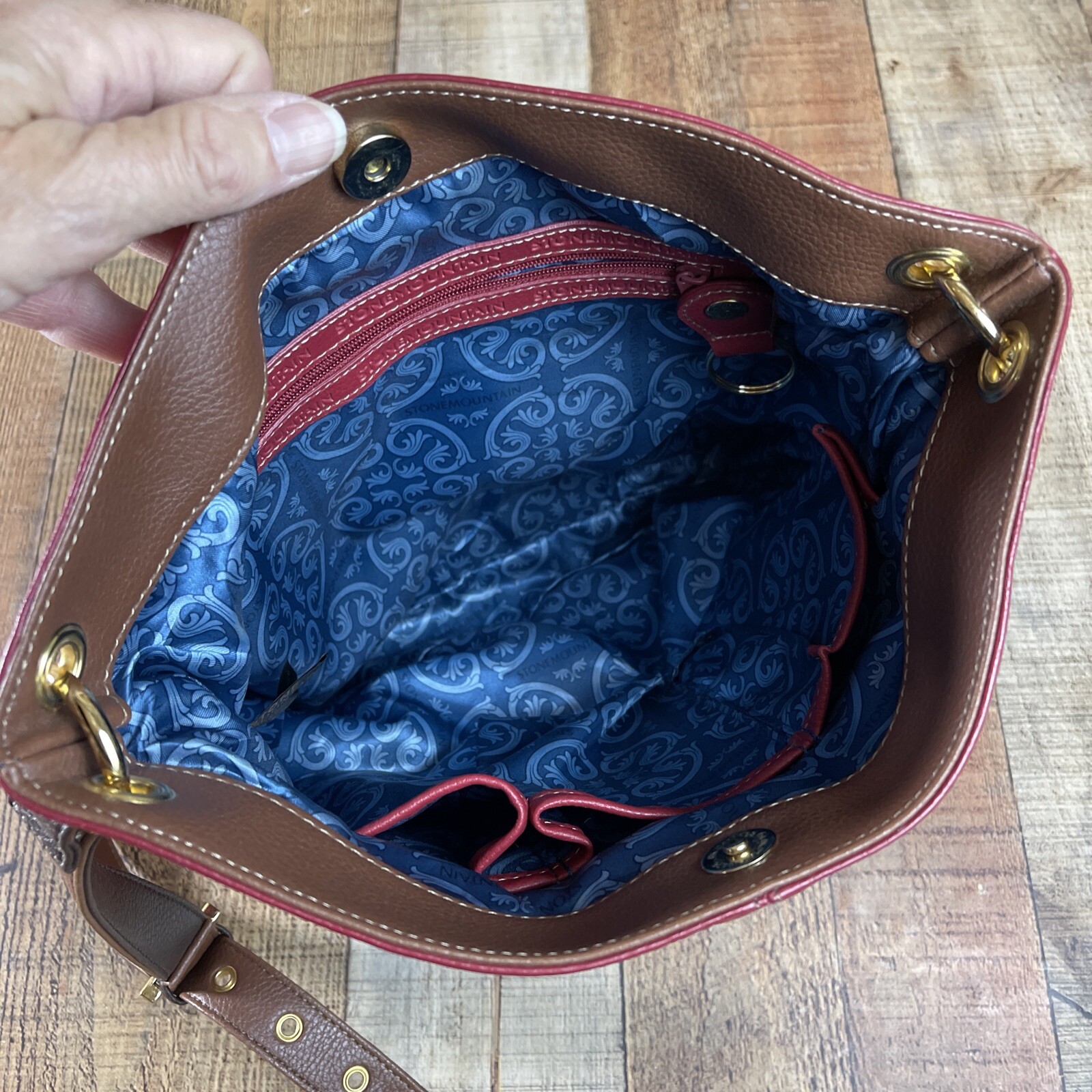 Stone Mountain Red Leather Purse Over Shoulder Bag Handbag ORGANIZATION ...