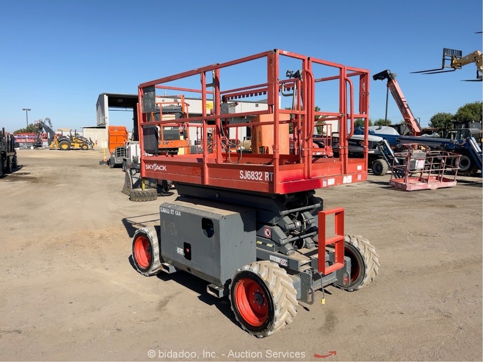 2016 Skyjack SJ6832 RT 32' 4WD Diesel Rough Terrain Scissor Lift Man ...
