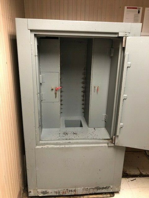 ALLIED GARY SAFE | eBay