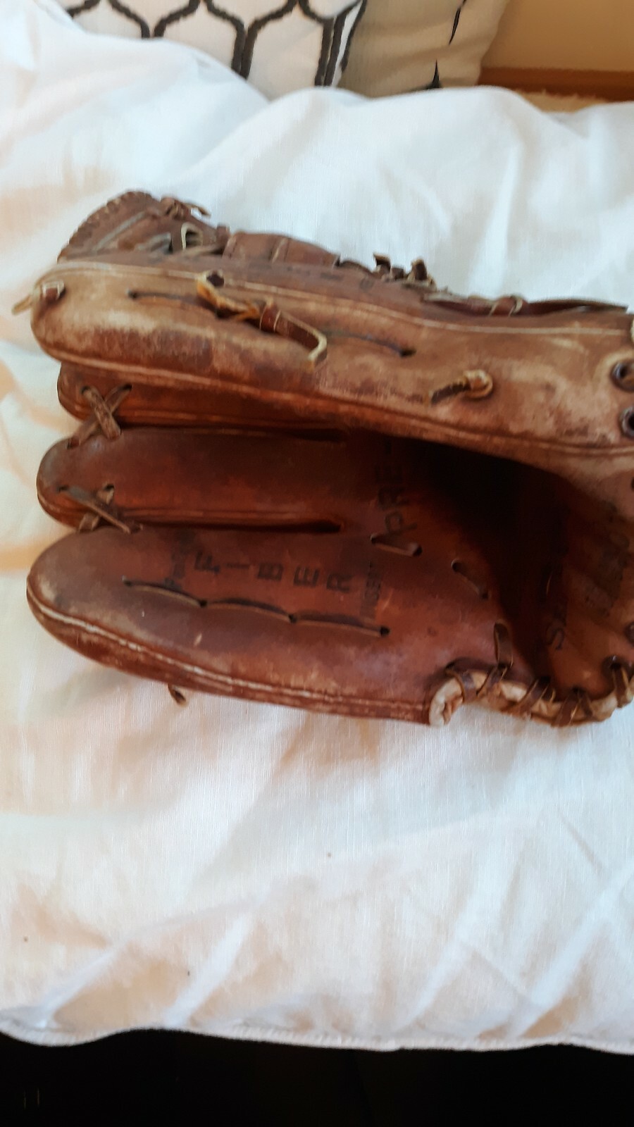 VINTAGE COACH 83-30 SERIES PROTOTYPE BASEBALL GREASE POCKETS GLOVE | eBay