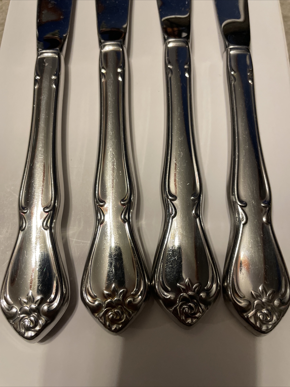 Oneida ARBOR ROSE/TRUE ROSE Stainless Dinner Knife 1881 Rogers lot of 4 ...