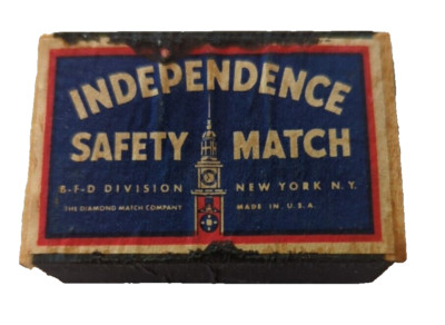 Vintage INDEPENDENCE SAFETY MATCH BOX MATCHS WWII RATION B-F-D DIVISION ...