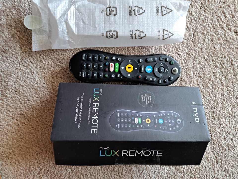 Tivo Premiere XL Series 4 Lifetime Subsco. w upgraded remote & storage ...