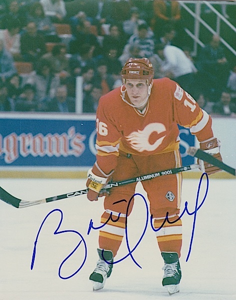 BRETT HULL Signed CALGARY FLAMES 8X10 PHOTO w/COA - HOFer | eBay