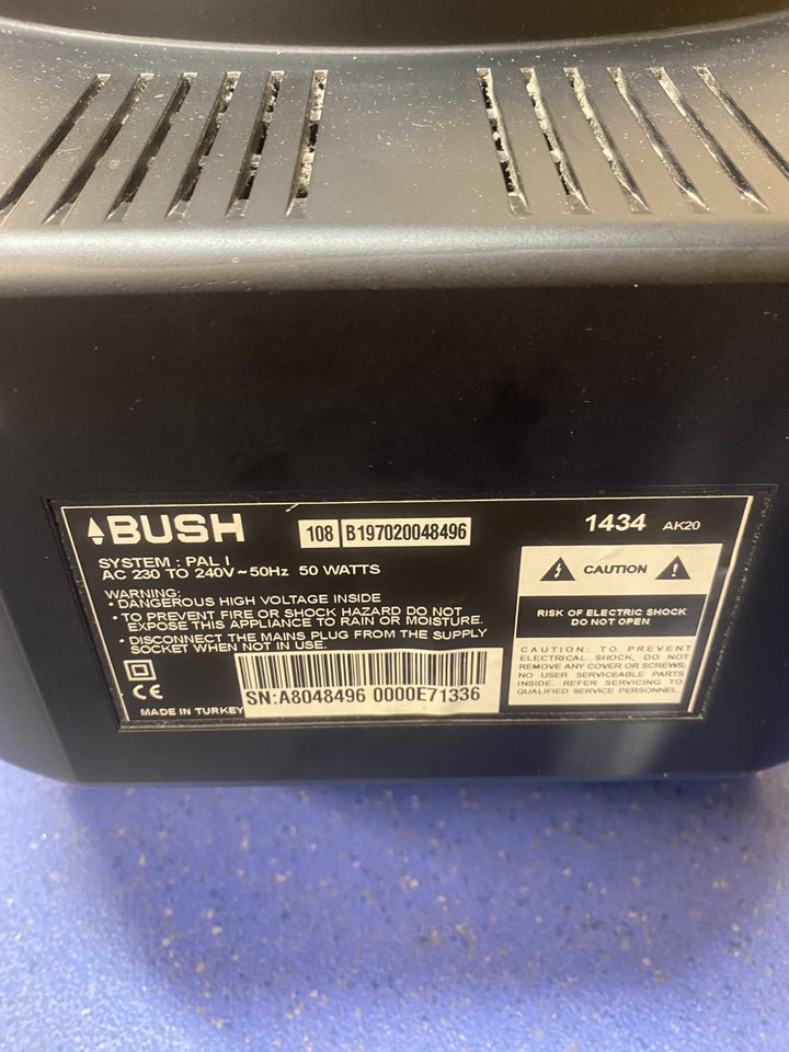 Bush 14" CRT TV AK20 Retro Gaming Display SCART Input No Remote – Black ...