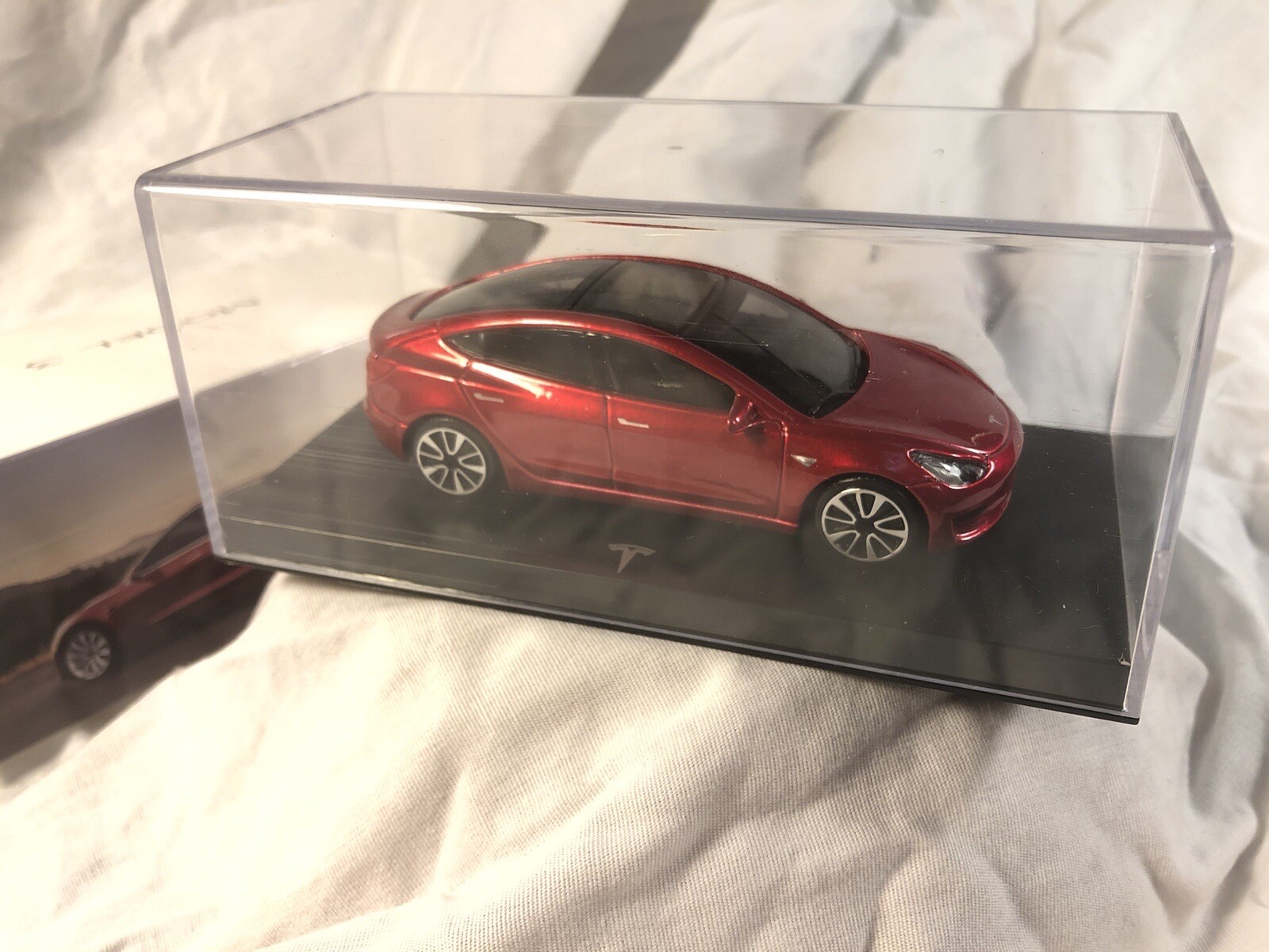 NIB Tesla Model 3 Collectible Diecast Toy Car 1:43 TESLA EXCLUSIVE | eBay