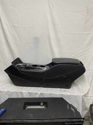 2016-2018 Chevy Malibu Center Floor Console W/ Usb Port And Cup Holder ...