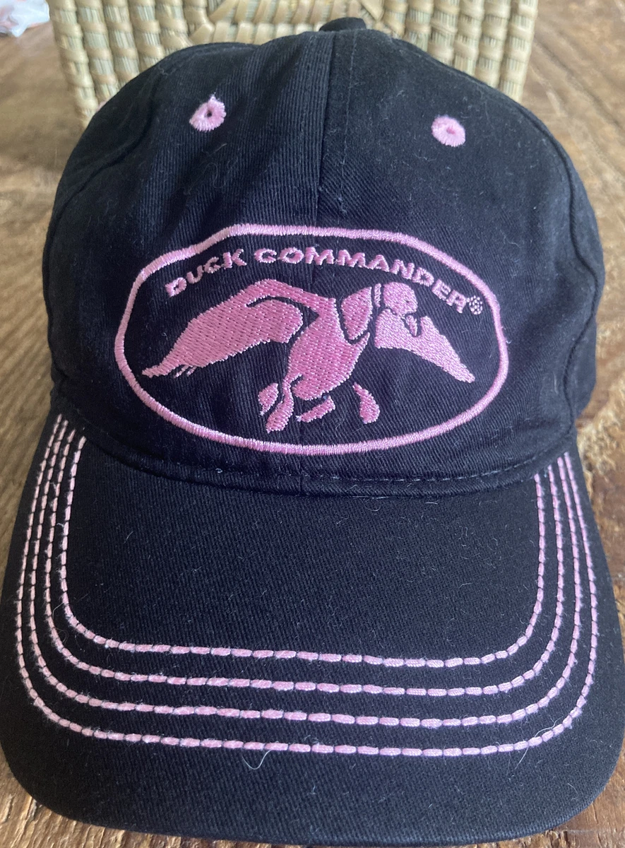 Duck Commander Logo Pink
