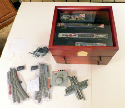 TRUMP EXPRESS HAWTHORNE VILLAGE BRADFORD EXCHANGE TRAIN SET HO WOOD ...