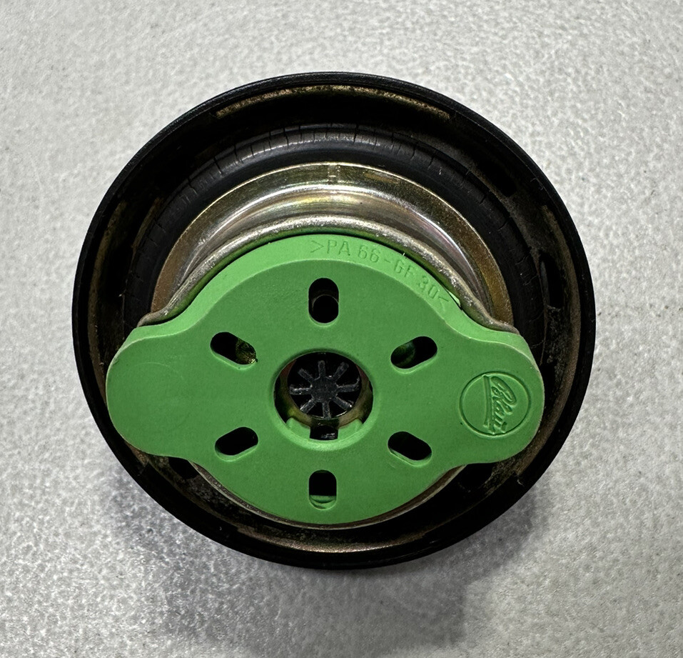 BMW OEM Gas Cap Fuel Tank 16116754492 E38 7-Series 740i 740iL 750i ...