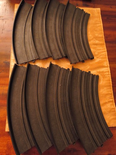 Life-Like HO Slot Car 9” Banked Curve Track With Rails Life Like Lot of ...