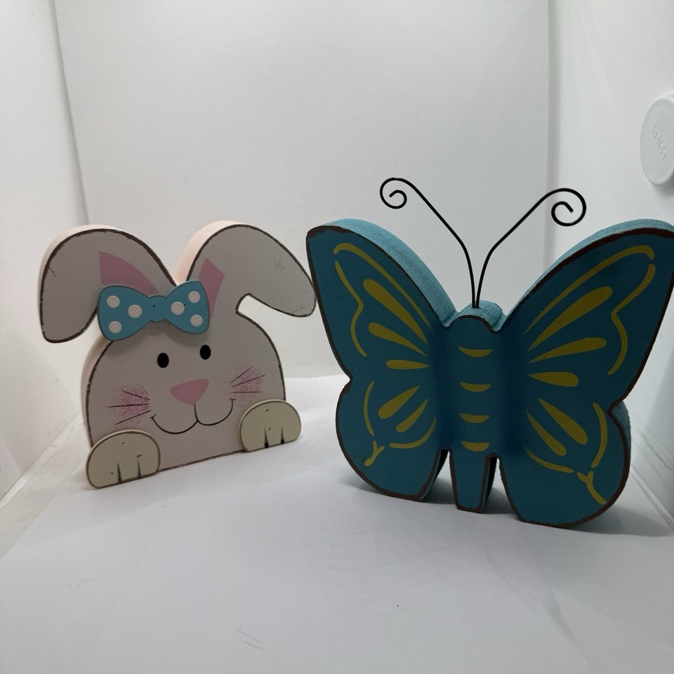 The Lakeside Collection Wooden Seasonal Freestanding Home Decor Signs ...