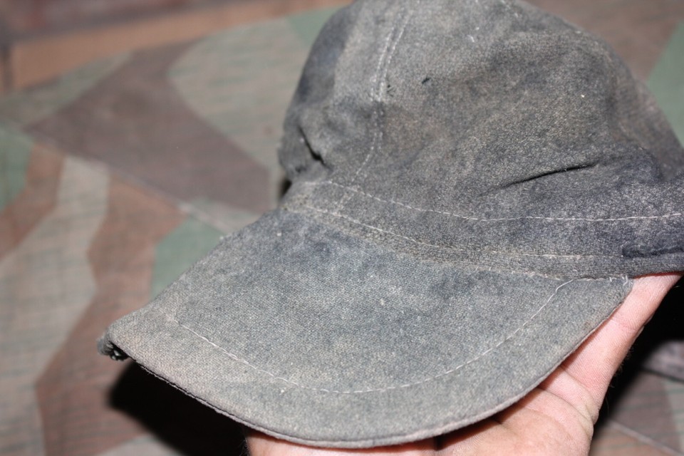 ORIGINAL WW2 GERMAN M43 M44 FELDMUTZE ARMY FIELD CAP REMAINS EASTERN ...