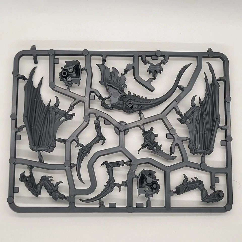 Warhammer 40k Leviathan Box Set Tyranids Half New On Sprue! | eBay