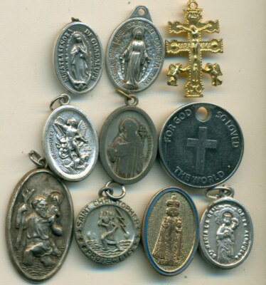 10 DIFFERENT RELIGIOUS MEDALS and MEDALLIONS Lot #11 | eBay