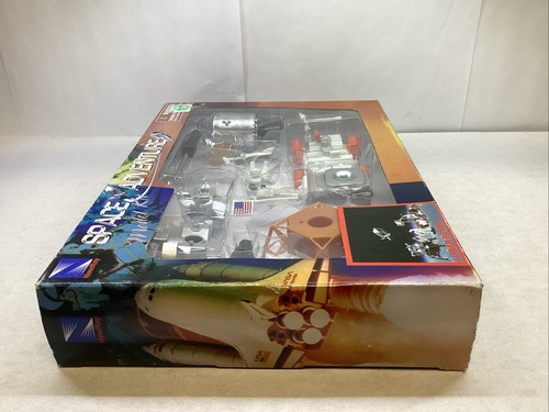 NewRay SPACE ADVENTURES LUNAR ROVER model kit CM22131 | eBay