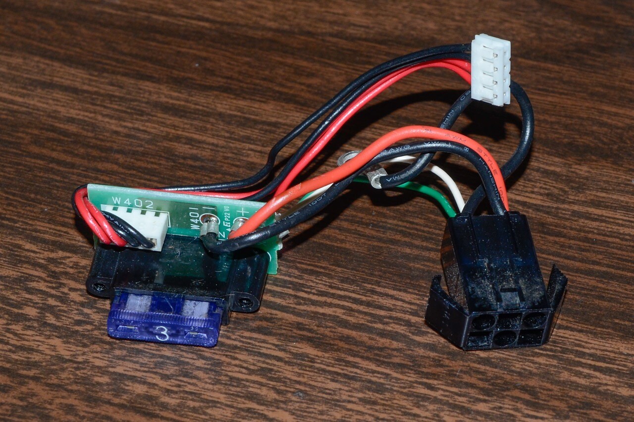 KENWOOD TS-850SAT PARTS - ACC-4 POWER CONNECTOR AND FUSE ASSEBLY | eBay