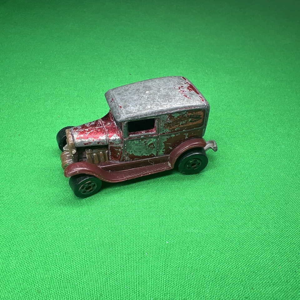 Vintage Hot Wheels Lot of 8 Redline 1960s/1970; McLaren, Peeping, Soopa ...