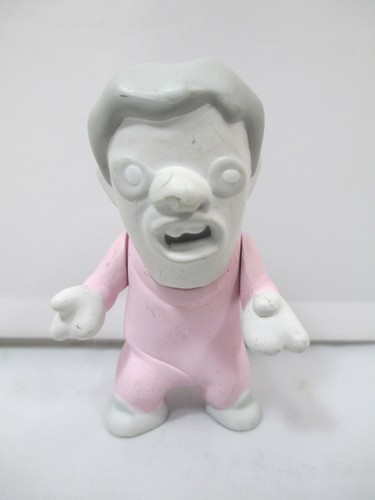 DH MDRL Kidrobot Vinyl Zombie Figure Gray Scale | eBay