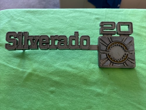 1973-80 Chevrolet Truck Silverado 20 Emblem GM 14016643 349695 nice | eBay