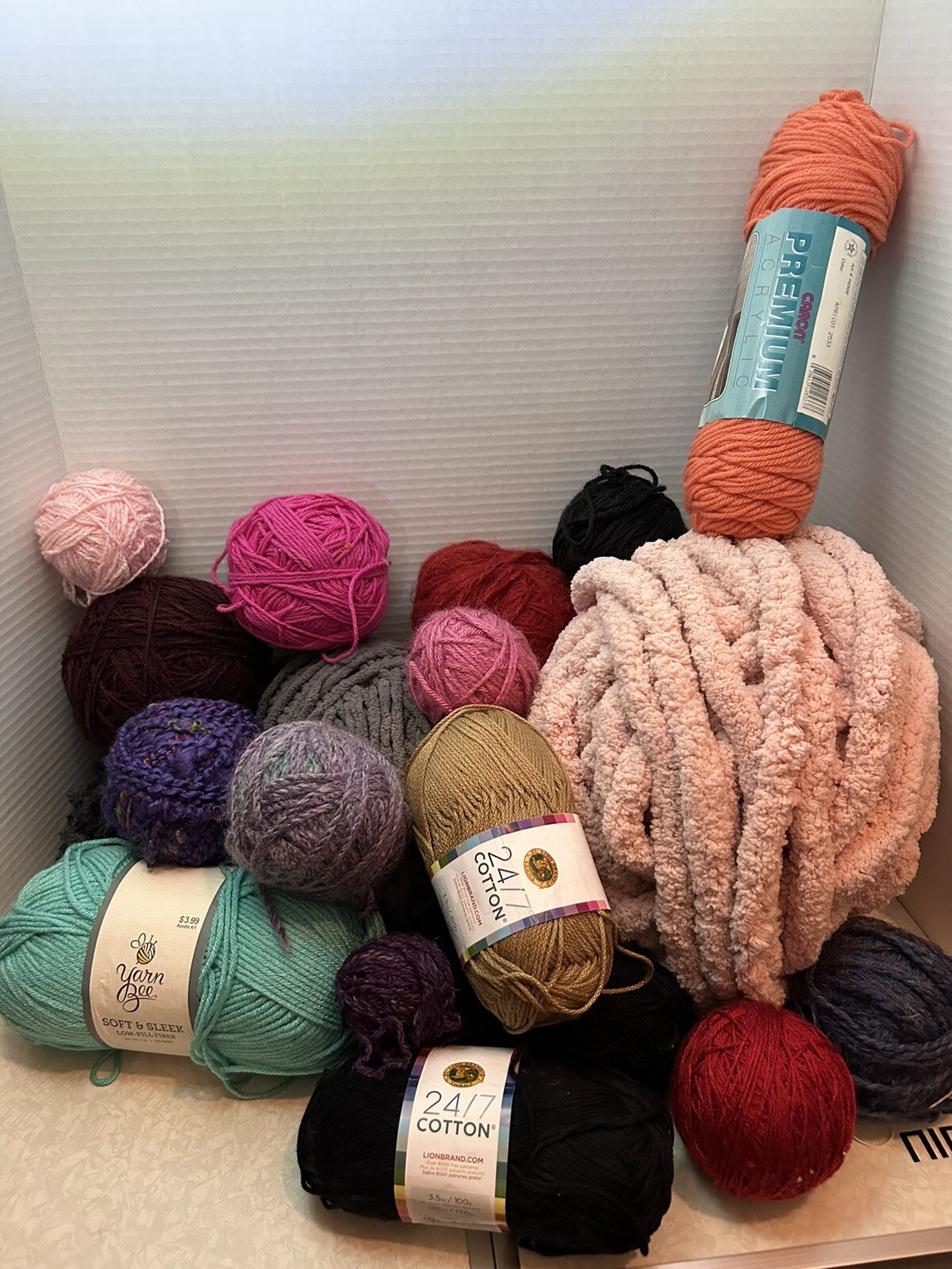 Lot Of 19Yarn 15 Balls, 4 New In Pack Yarn Bee, 24/7 Cotton, Caron, 1 ...