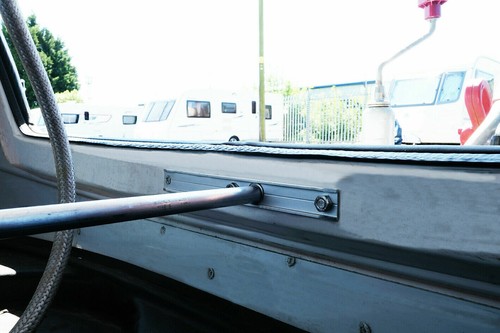 Lunar Caravan Gas Locker Struts - Clubman, Stellar, Lexon, Quasar etc ...