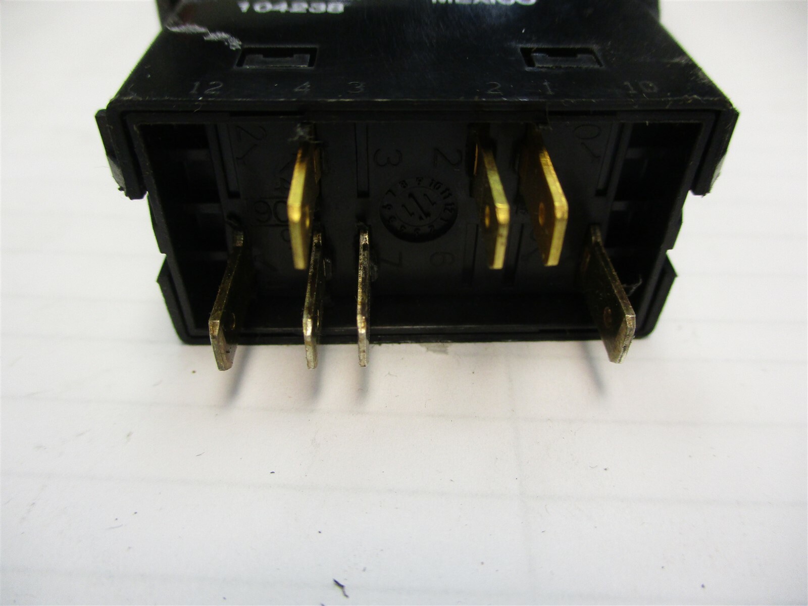 TBB-104238 NEW THOMAS BUS LH DEFROSTER SWITCH TBB104238 FREE SHIPPING ...