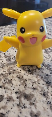 Pokemon Toy Pikachu Interactive Electronic Figure W/ Sound & Motion ...